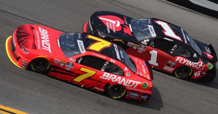 NASCAR fans express confusion by new TV rights package
